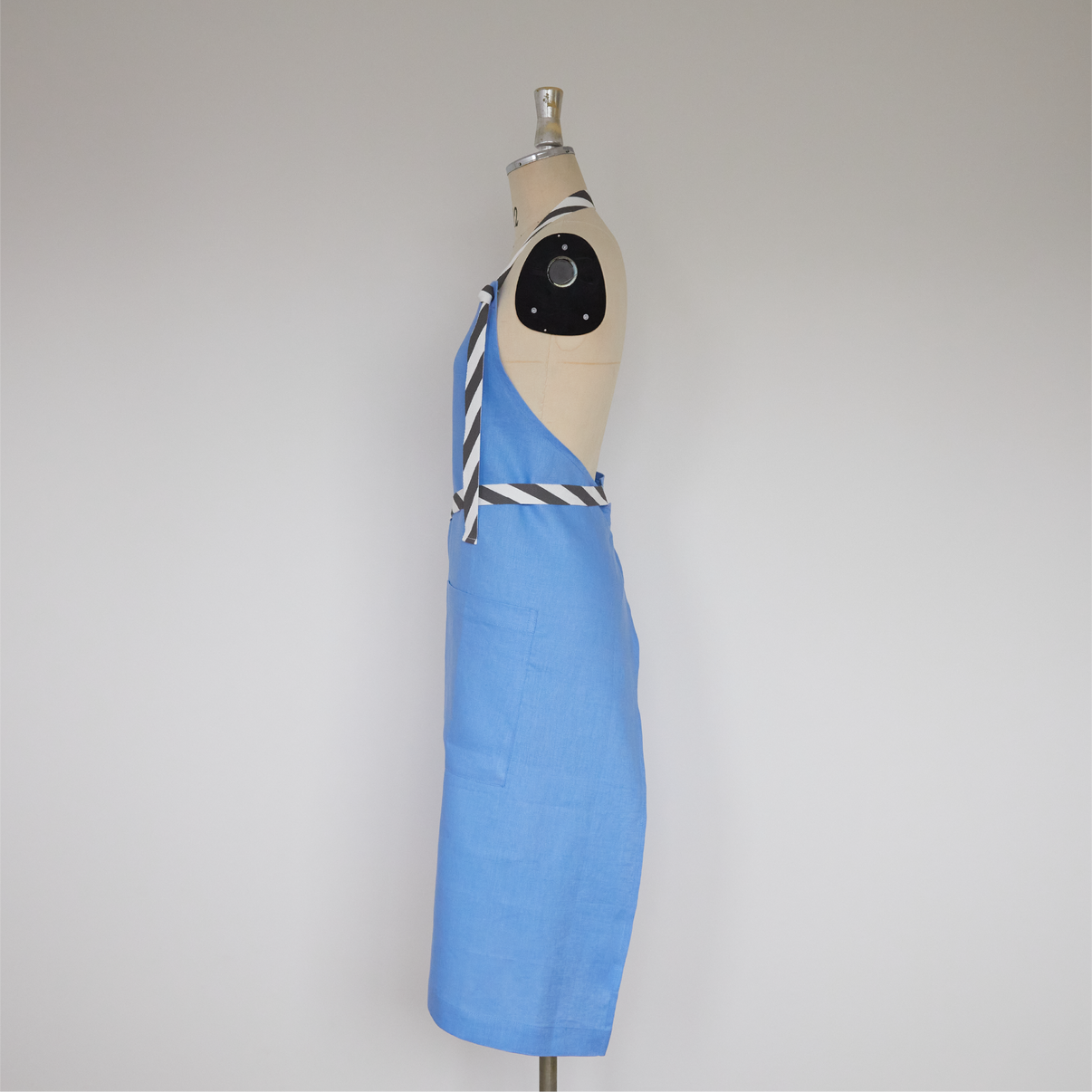 【新色】TAKIMAKI ORIGINAL ORGANIC APRON / SAX BLUE – TKMK